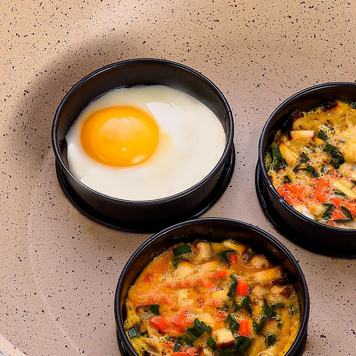 DATANYA 8Pack Crumpet Rings NONSTICK English Muffin Rings 4 Inch - Stainless Steel Double Rolled Tart Rings Upgrade Round Metal Cooking Pastry Ring Molds for baking