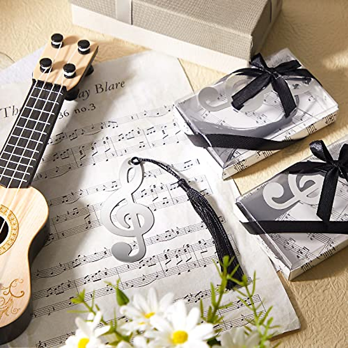 100 Pcs Musical Notes Bookmarks with Elegant Silk Tassel Music Metal Bookmarks Musical Wedding Favors Music Party Favors Gifts with Tassels and Gift Box for Students Band Office Book Piano Decorations