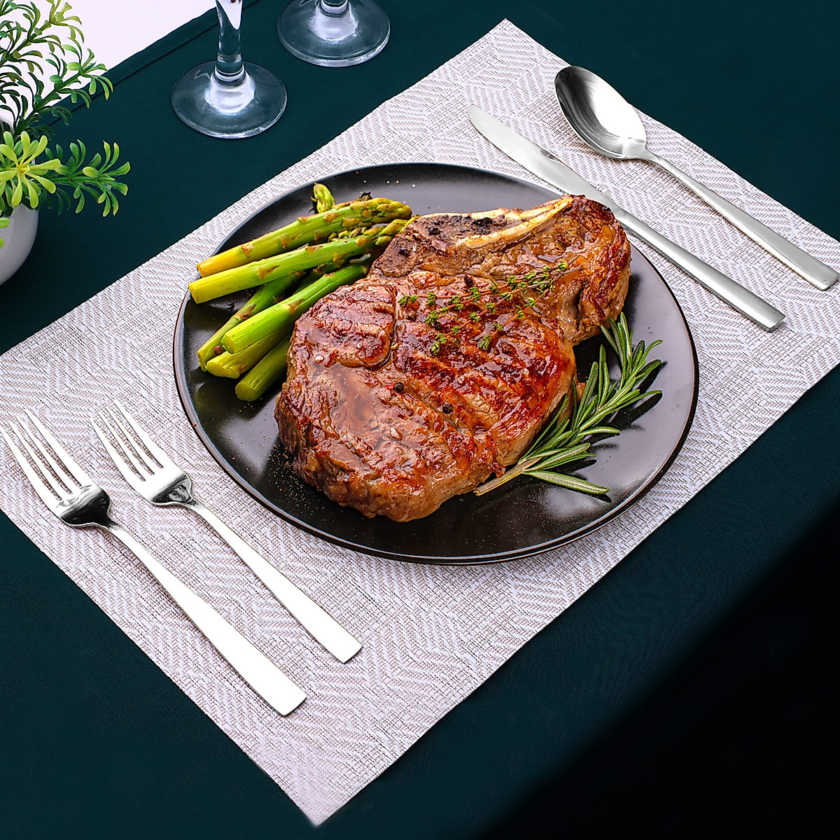 Utopia Kitchen 24 Piece Silverware Set Service for 4, Flatware Set with Steak Knives, Stainless Steel Utensil Sets, Mirror Polished Cutlery Set for Home, Kitchen, Restaurant, Dishwasher Safe - Silver