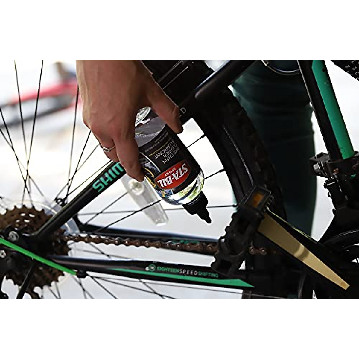 STA-BIL SPORT Bike Chain Cleaner & Lubricant - Prevents Rust on Chains, Cables, and Derailleurs, Premium Lubricant, Easy to Apply, Preserves Bike Chains, 8oz (22406)