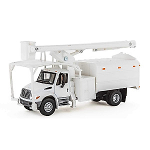 Walthers HO Scale International 4300 2-Axle Truck with Tree Trimmer Body White
