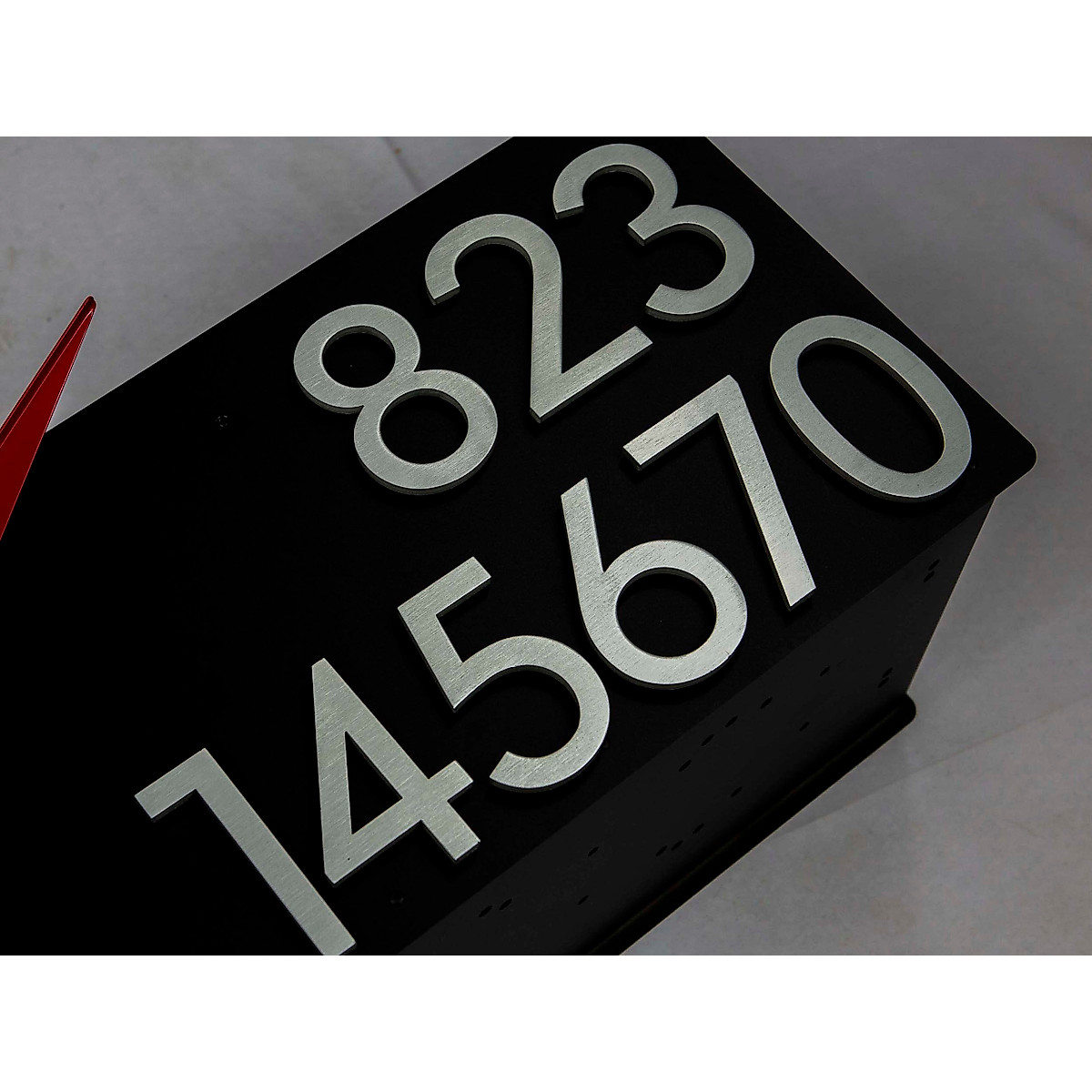 Rusty Design Modern Post-Mounted Mailbox with Personalized Address Numbers, Small Size #HC100 (with Four Address Numbers)