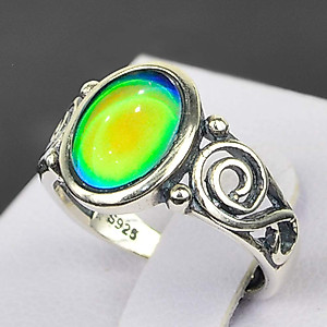 FUN JEWELS 925 Sterling Silver Multi Color Change Oval Stone Mood Ring With Intricate Design Size Adjustable Gift for Women