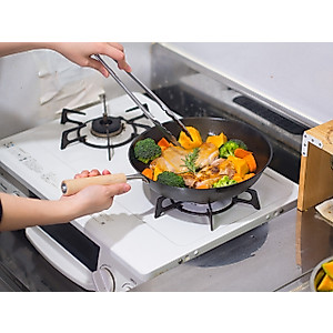 Sugiyama Metal KS-3044 Frying Pan, 10.2 inches (26 cm), Compatible with Induction and Gas Fires, Iron, Made in Japan, Artisan Flavor, Nano Embossing, Light Even Though Iron is Light, Oil Friendly