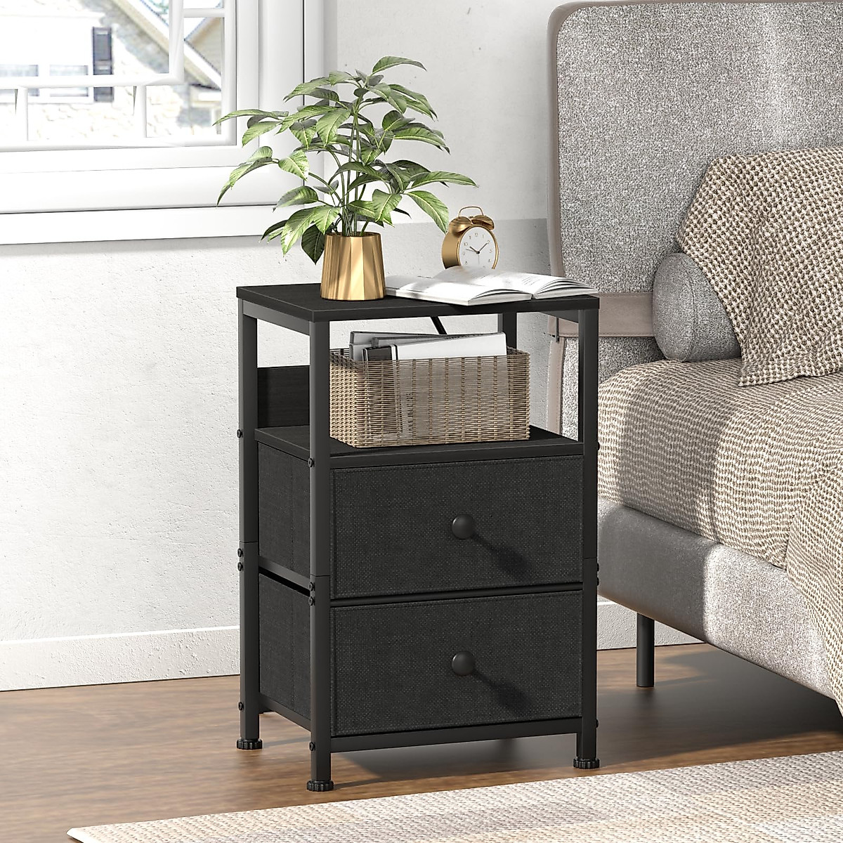 OELUBBY Nightstand with Charging Station & USB Ports, End Table with Fabric Drawers Storage Shelf, Sofa Bed Side Table Night Stand for Bedroom Living Room, Black