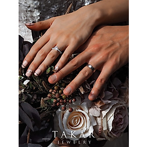 Elegant Sterling Silver Solitaire CZ Engagement Ring (Small) (Size 5.5)