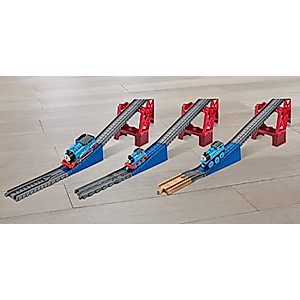 Thomas & Friends Toy Train Set, Super Station, Extra Large Race Track with Motorized Thomas, Diecast Percy & MINIS James for Ages 3+ Years