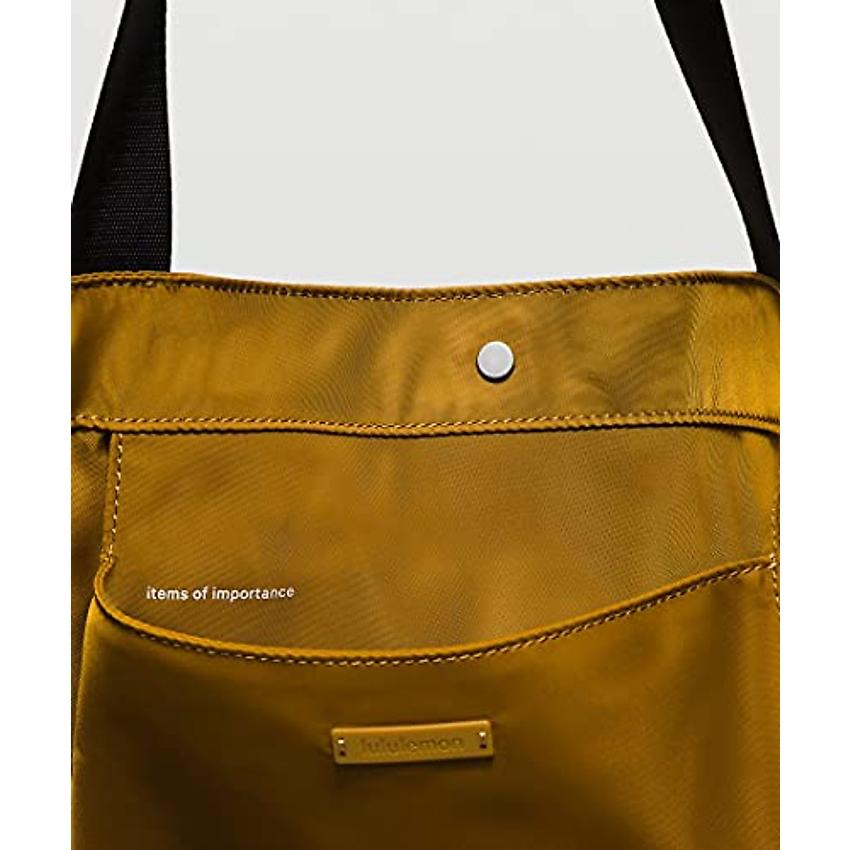 Lululemon Athletica Take it On Tote (Gold Spice/Black), Large