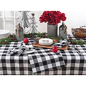 SARO LIFESTYLE Cotton Blend Buffalo Plaid Tablecloth, 70", Black