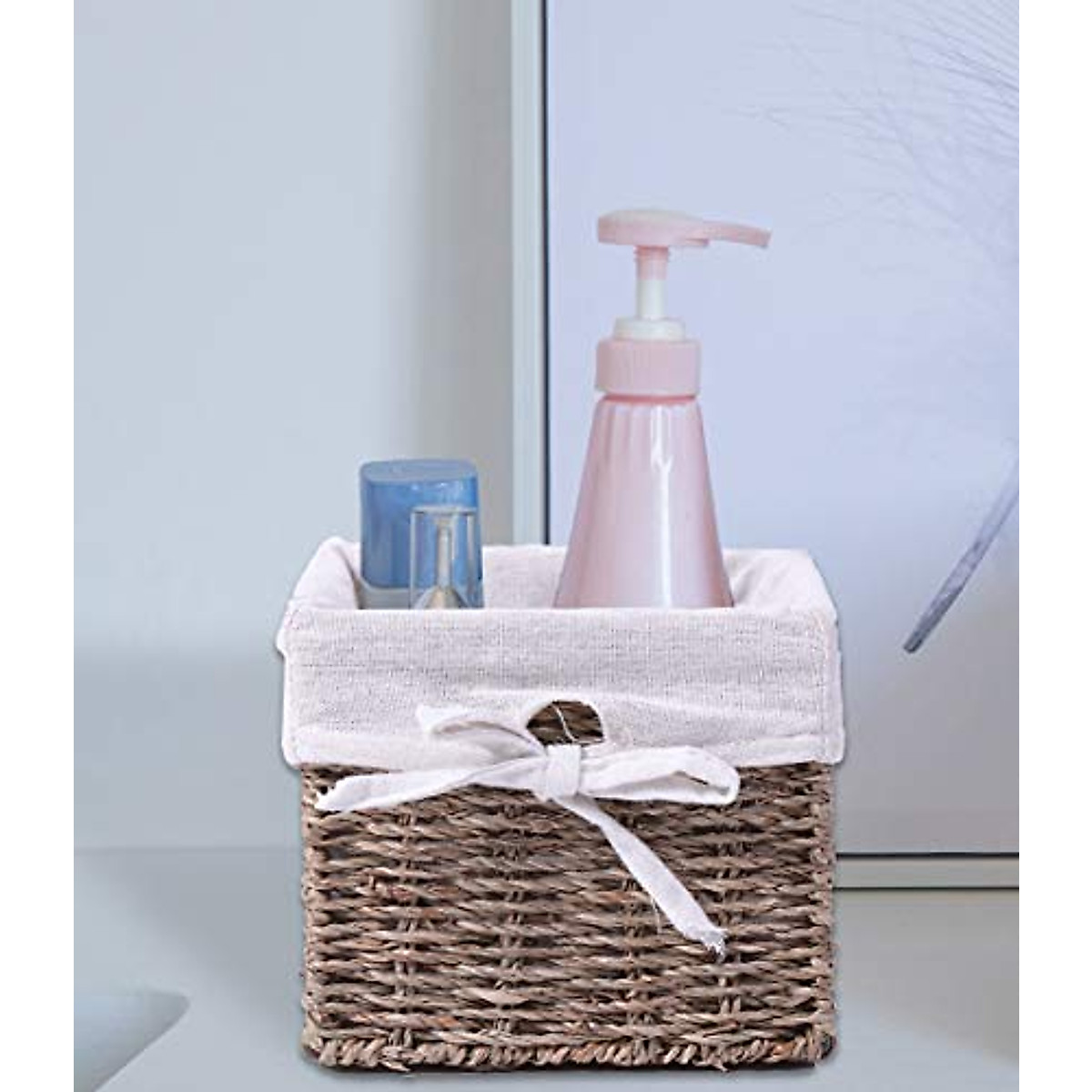 Vintiquewise Seagrass Small Shelf Storage Basket with White Lining (Set of 3)