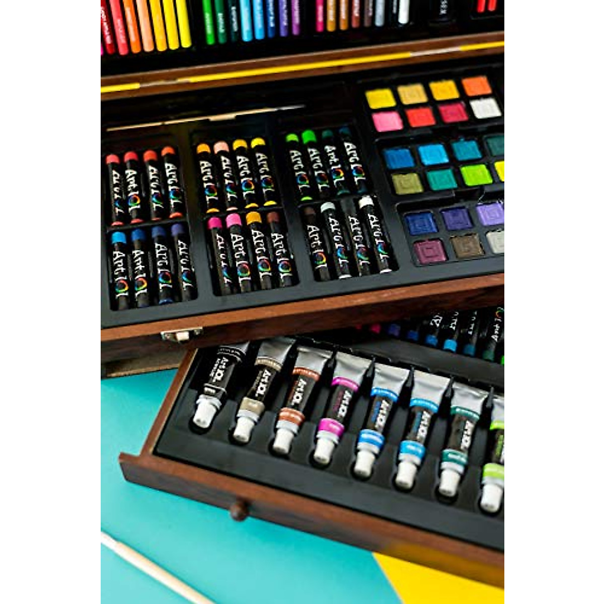 Art 101 USA Deluxe Art Set with 119 Pieces in a Wood Organizer Case, Includes Color Pencils, Paints, brushes and palettes, Learning guides, Portable Art Studio