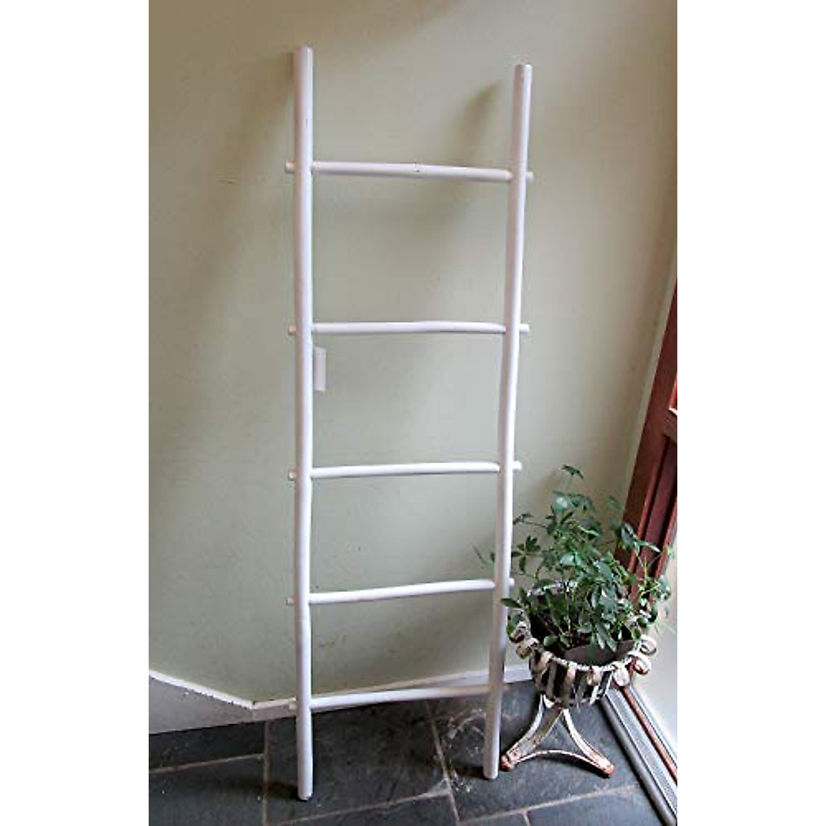 MGP Bamboo Ladder Rack in White 5'