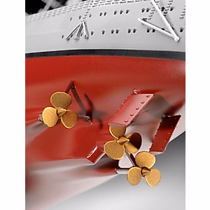 Revell Germany 05040 Battleship Bismarck Model Kit