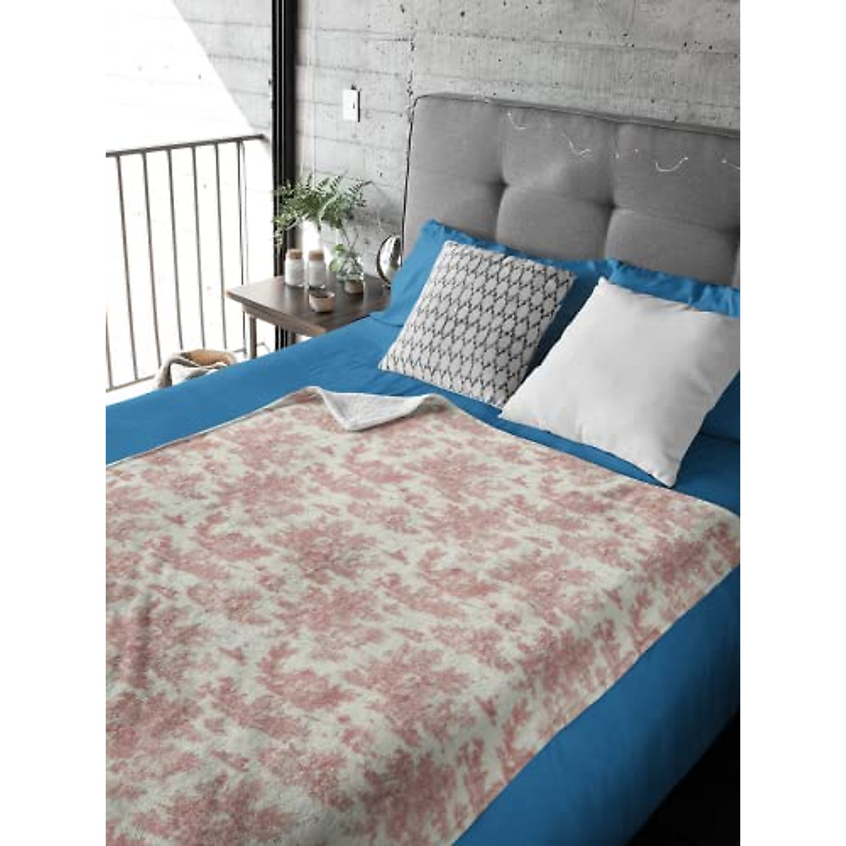 Red Toile Throw Blanket,Fleece Blanket with The 1800's Toile Print, Mid-Century décor (L 150X130 CM / 60X50)