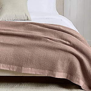 Great Bay Home 100% Cotton Rose Waffle Weave King Blanket | Lightweight and Breathable | Soft Versatile Redwood Bed Blanket | Perfect for Layering Cotton Blanket | Hazel Collection