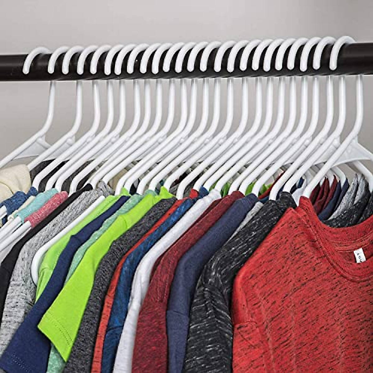 1InTheHome Standard Plastic Hangers, Hanger (30 Pack) Notched