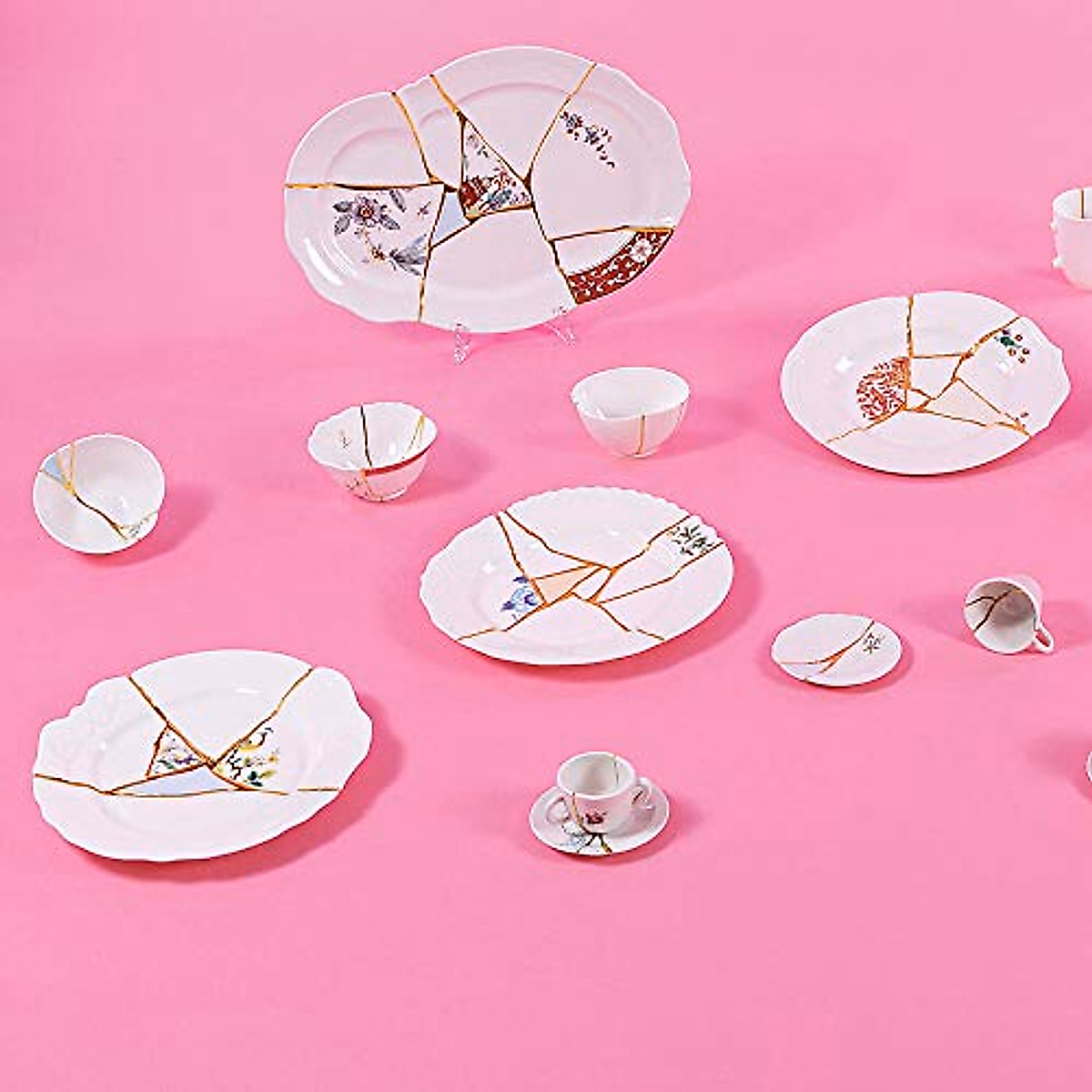 Seletti Kintsugi Tray in Porcelain and 24 Carat Gold