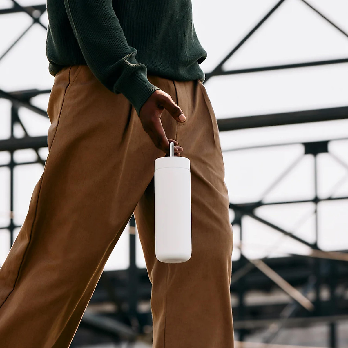 Fellow 20 oz Carter Carry Vacuum Insulated Tumbler for Water, Tea, Coffee, Smoothies, & more - Stainless Steel - Keeps Heat for 12 Hours/Stays Cold for 24 Hours-Leak-Proof Seal-Slim Width-Matte White