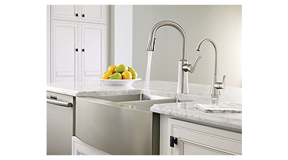 Moen 1800 Series 30-Inch Stainless Steel Farmhouse Sink