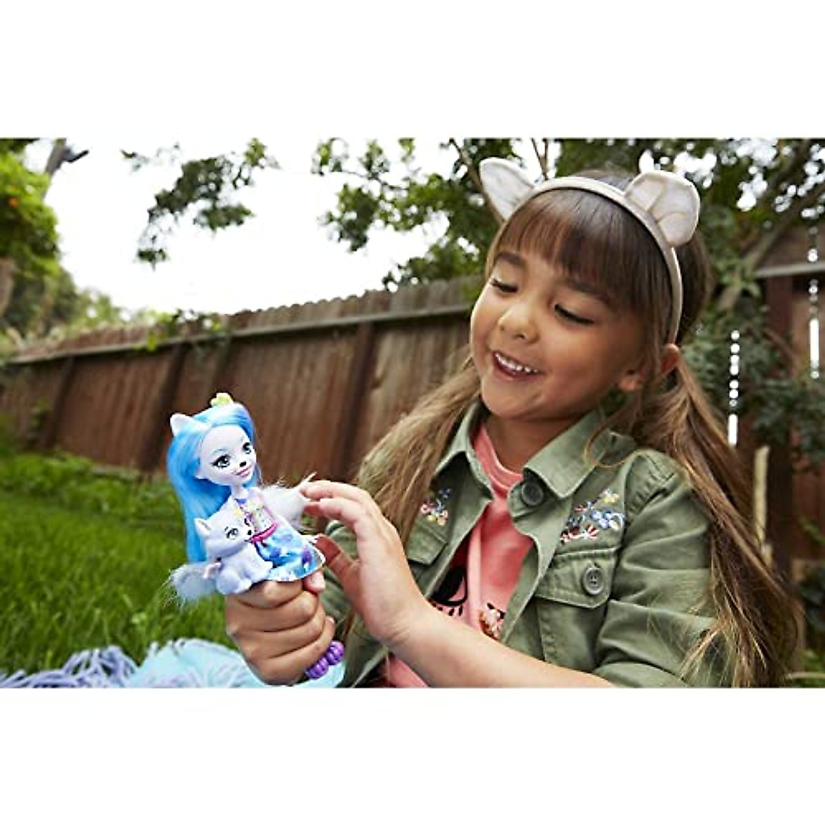 Enchantimals Winsley Wolf Doll & Trooper Figure [Amazon Exclusive]