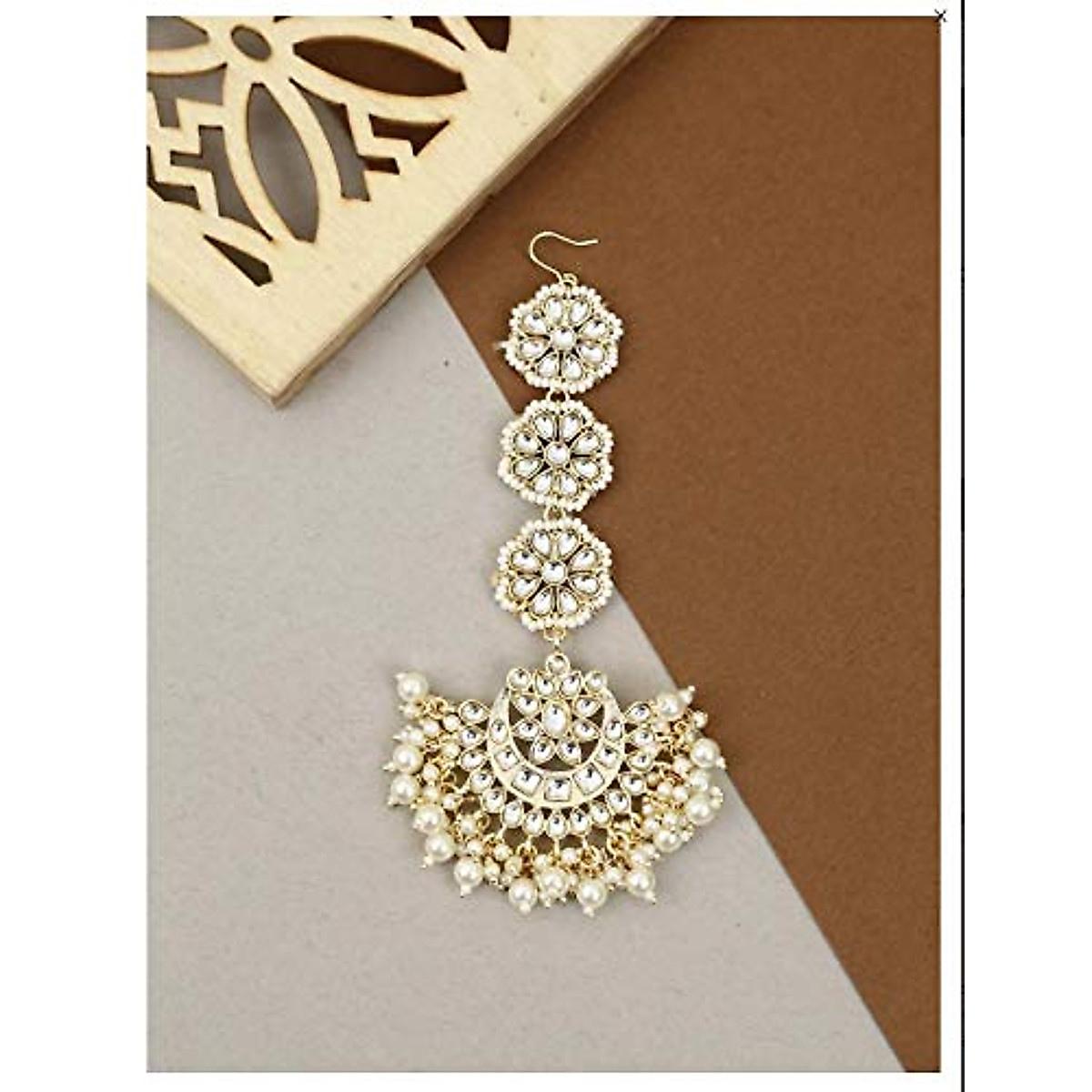 I Jewels 18K Gold Plated Indian Wedding Bollywood Matte Finish Kundan & Faux Pearl Bridal Chandbali Earrings with Maang Tikka Set for Women (TE2860FL)
