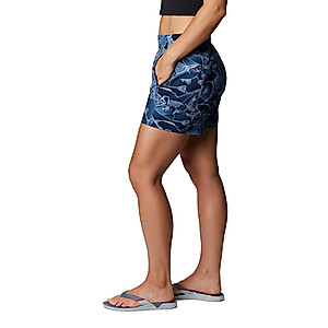 Columbia Women’s PFG Tidal II Shorts, Stain Resistant, Sun Protection, Collegiate Navy Fish Frenzy Print, X-Small