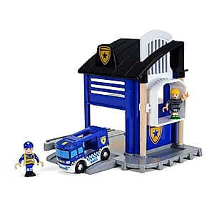 Brio World - 33813 Police Station - Interactive Toy Set for Kids | Enhances Creativity & Imagination | Features Light & Sound Effects | Compatible with Brio Railway | Perfect for Ages 3 and Up