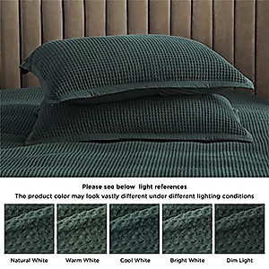 Bedsure Cotton Duvet Cover Queen - 100% Cotton Waffle Weave Forest Green Duvet Cover Queen Size, Soft and Breathable Queen Duvet Cover Set for All Season (Queen, 90"x90")