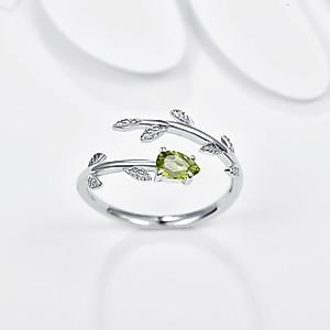 PRAYMOS Peridot Ring 925 Sterling Silver August Birthstone Rings Peridot Crystal Rings for Women Christmas Gifts