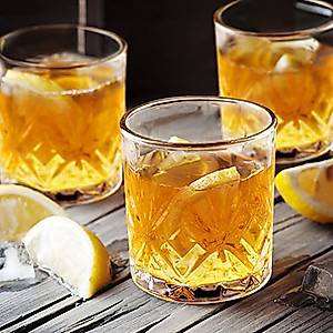 Rosoenvi Whiskey Glass Set of 4, Old Fashioned Glasses with Gift Box, 10oz Rocks Glasses Barware for Whiskey, Bourbon, Scotch and Liquor Drinks, Gift for Men