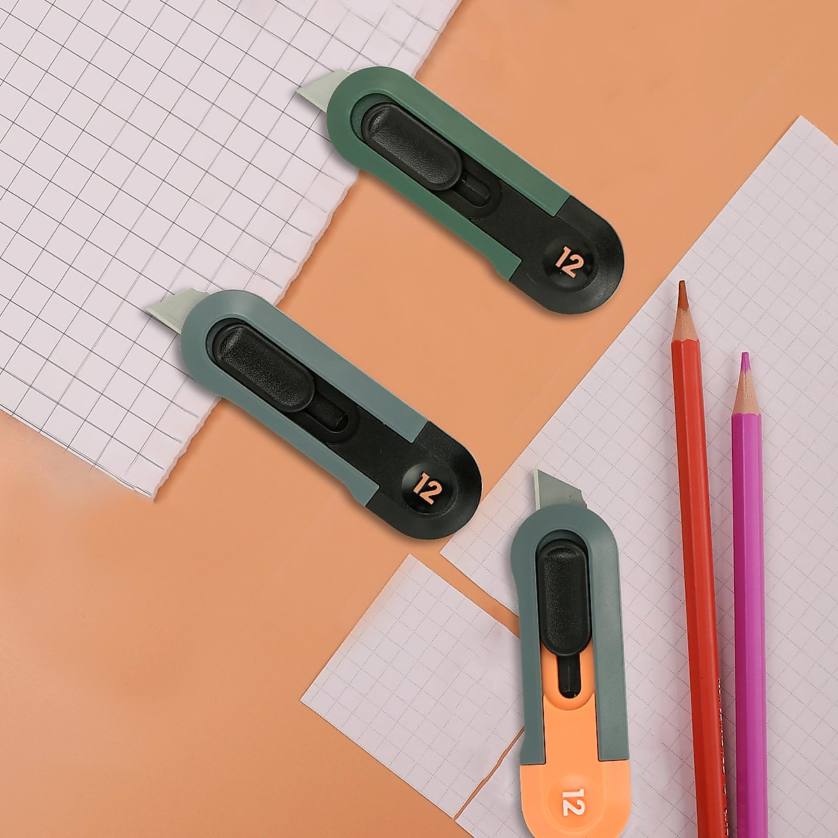 3pcs Utility Knife Box Cutter Mini Box Cutters Sharp Box Cutter Retractable for Office and Home Use（black、greener、orange）