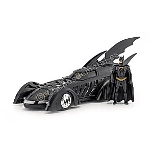 Jada Toys DC Comics Batman Forever Batmobile & Batman Figure 1:24 Die - Cast Vehicle with Figure Matte Black