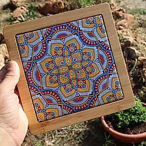 Decorative Wooden Trivets for Hot Dishes Pots and Pans Tea Pot Holders Nonslip Heat Resistant Kitchen Counter Accessories for Table Countertops (Style 2)