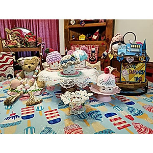 Gem Wares Hot Chocolate Shaped Marshmallow Mugs Set of 4 Kids Hot Cocoa Mugs with Unique Emojis and an Interactive Card Game, Fun Marshmallow Cups for Hot and Cold Drinks