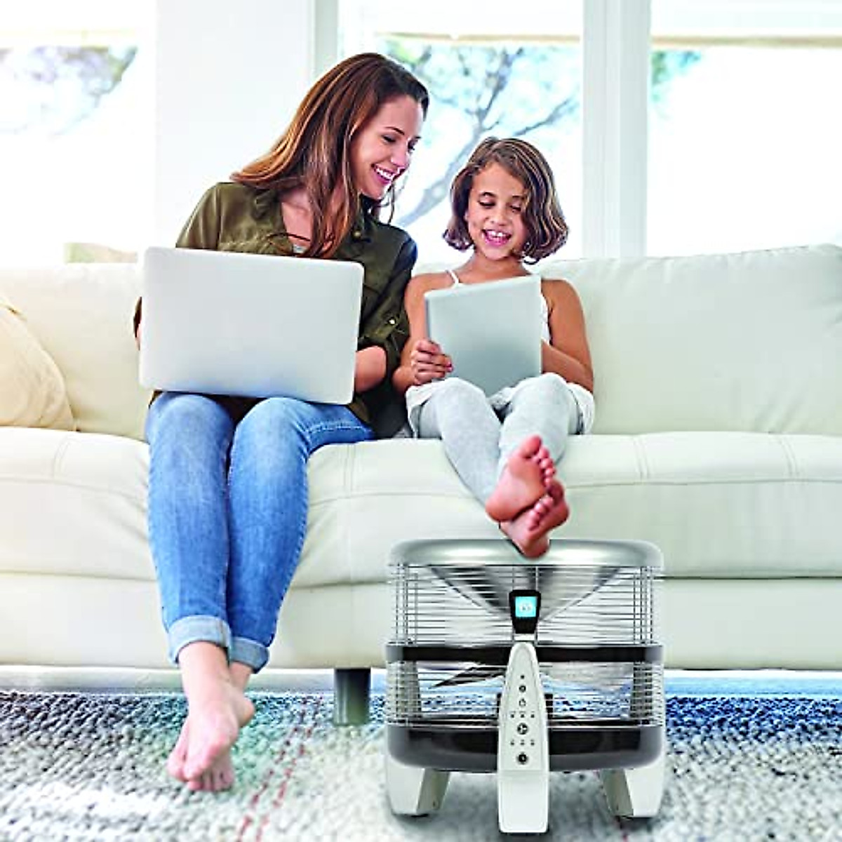 Fcp Power 360 Super Fan Cost Effective, Portable Design - Silver/Black with Remote Control