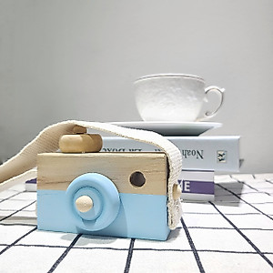 Baby Toy Wooden Mini Camera Toy, Baby Kids Cute Mini Sharpe Toy, Neck Hanging Photographed Props for Baby Toddlers Children Kids' Room Hanging Decor Gift (Blue)