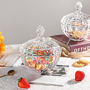 ComSaf Large Christmas Glass Candy Dish with Lid (6 1/2 inch), Clear Covered Candy Bowl, Crystal Candy Jar, Decorative Candy Server for Home Kitchen Office Table, Set of 1