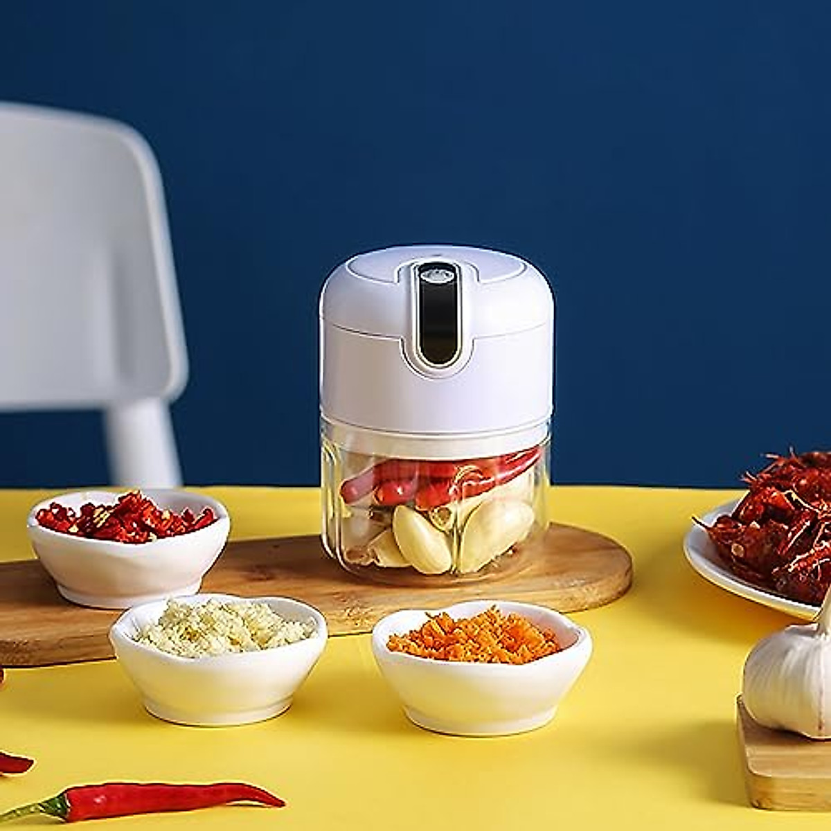 Multi Functional Cooking Electromechanical Meat Mince Machine Home Meat Grinder Garlic Rope (White, One Size)