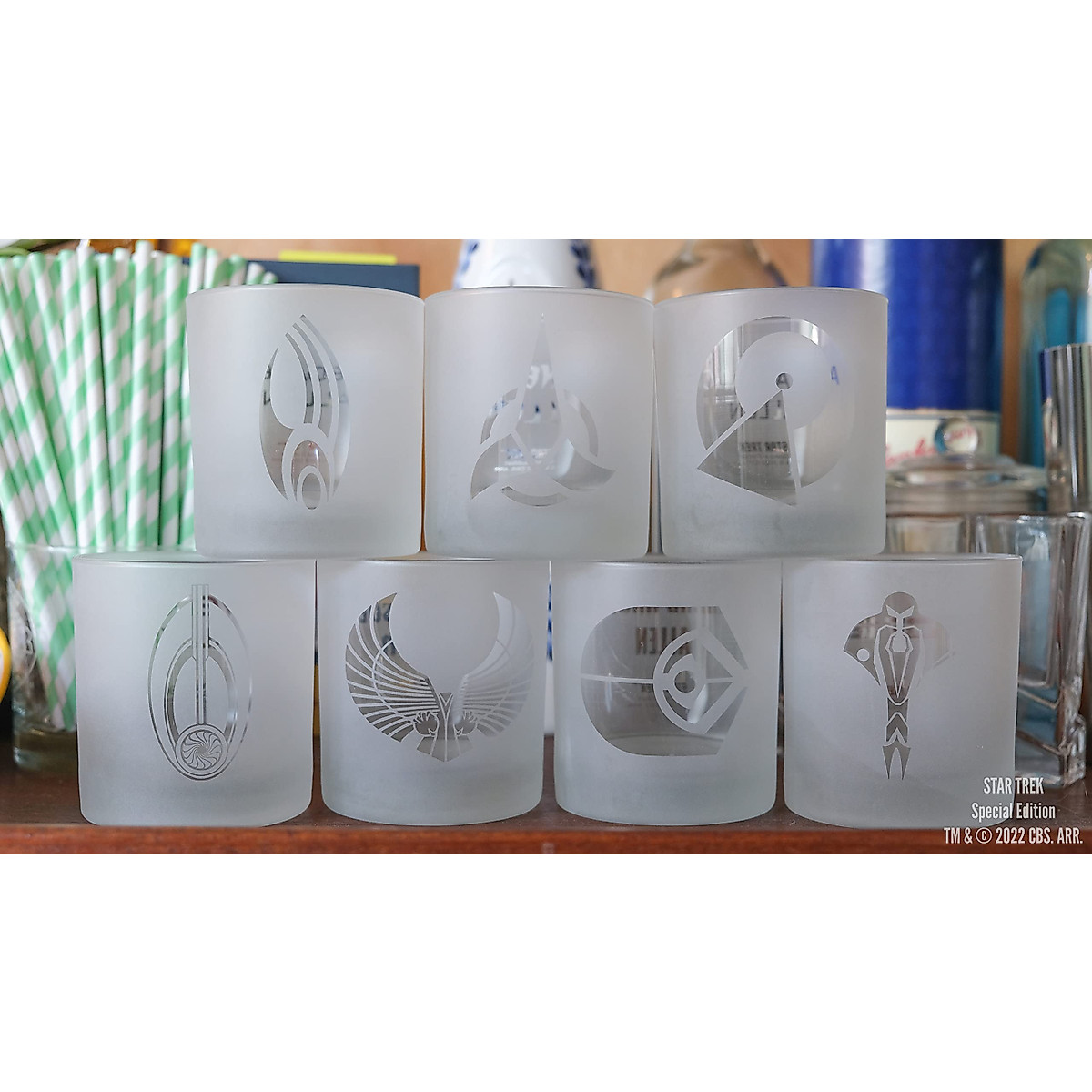 STAR TREK Personalized Alien Race Whiskey Glass - Officially Licensed, Premium Quality, Handcrafted Glassware, 11 oz. Rocks Glass - Perfect Collectible Gift for Series Lovers & Special Occasions