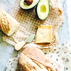 Honeybee Wrap Reusable Beeswax Wraps for Food | 7 Pack | Eco Friendly, Organic, Biodegradable, Plastic Free, Bee's Wrap for Reusable Bowl Covers and Food Storage | Reusable Cling Wrap | Australia Made