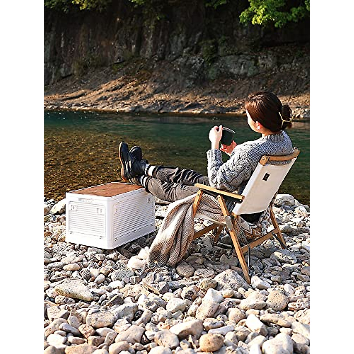 Radefasun Foldable Storage Bins with Wood Lids Plastic Collapsible Storage Box with Cutting Board Portable Stackable Grocery Container Folding Latching Storage Crate with Removable Pulley (S, White)