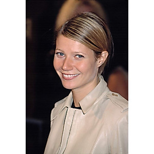 Posterazzi Poster Print Collection Gwyneth Paltrow at Premiere of Sidewalks of New York Ny 11152001 by Cj Contino Celebrity (8 x 10)