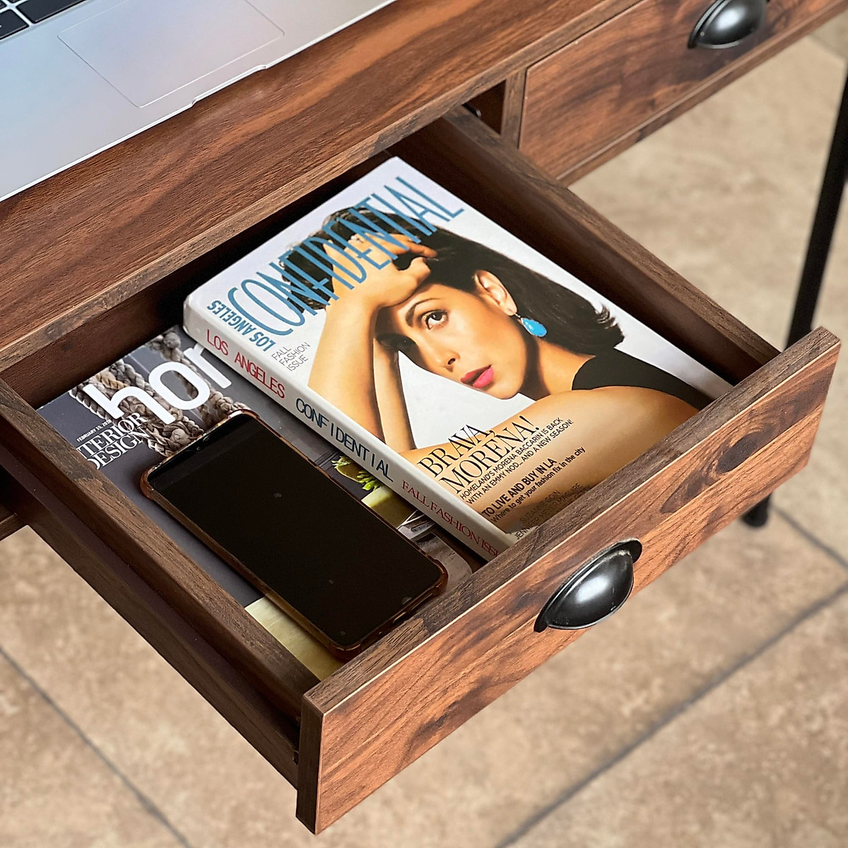 AGHDECO Computer Desk with 3 Drawers, 47" Writing Desk with Storage Home Office, Simple Industrial Style Wood Laptop Study Table Farmhouse Rustic Work Desk for Bedroom Makeup