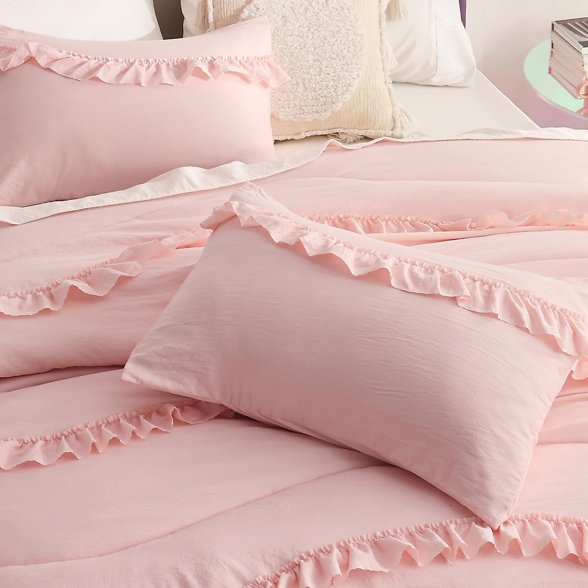 Bedsure Pink Comforter Set Queen - Ruffle Comforter, Cute Shabby Chic Boho Bedding Comforter Set for Girls, Lightweight Fluffy Soft Bed Set with 2 Pillow Shams