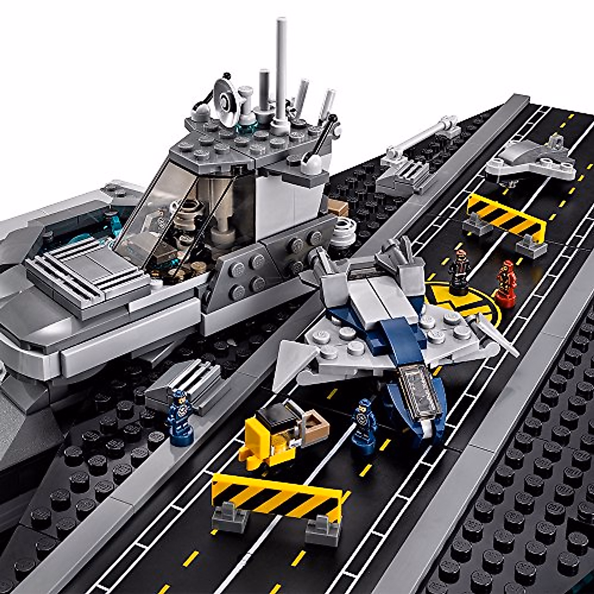 LEGO Marvel Super Heroes 76042 The Shield Helicarrier
