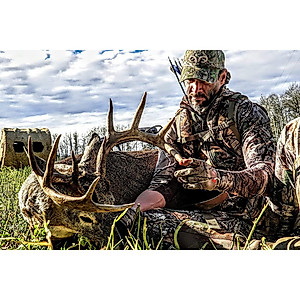 Rocky Mountain RM-405 Hunting Crossbow Kit - Includes 3x100 Grain Field Points & Bolts, 4x32 Scope, Quick-detach 3 Crossbolt Side Quiver, Rope Cocker, Rail Lubricant