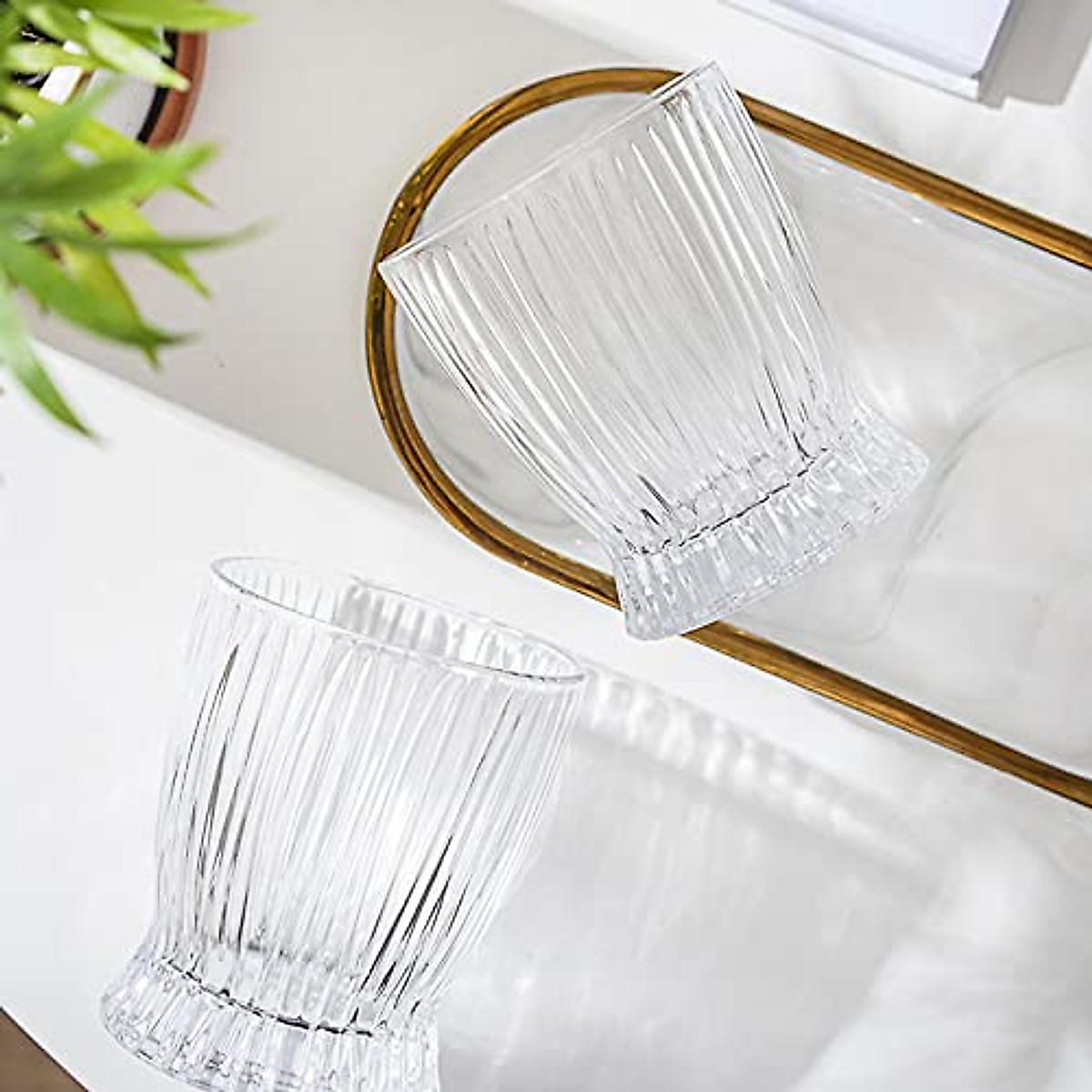 Whiskey Glasses Gift Box Set - Crystal Old Fashioned Whiskey Glasses with Skull Ice Molds - for Scotch, Bourbon, Cocktails - Crystal Glassware Gifts to Men, Whiskey Lover - 10oz