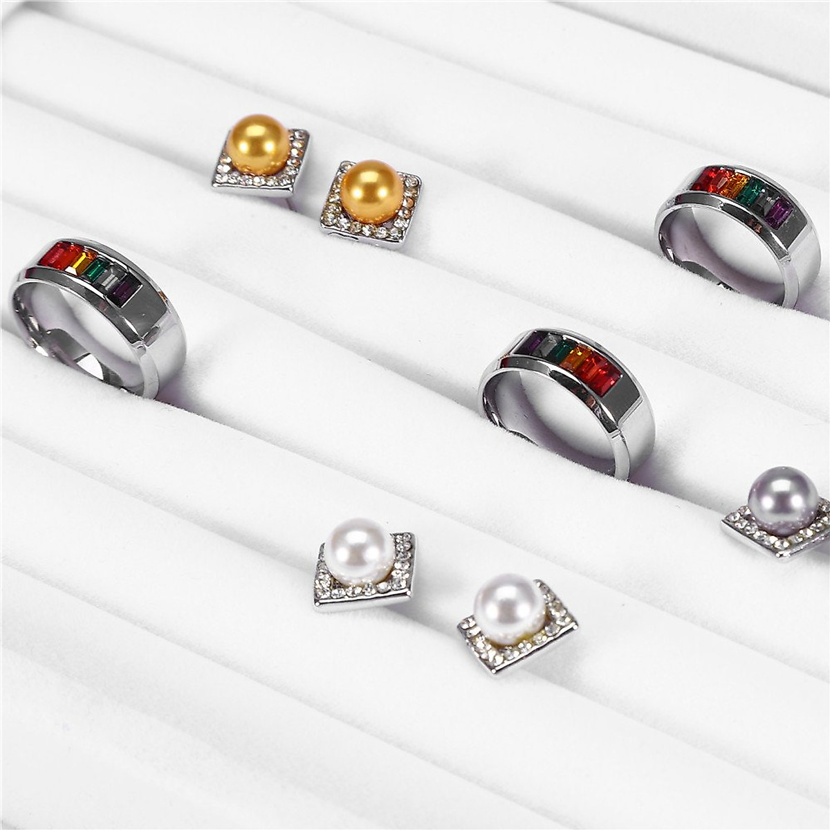 Salmue Fashion Ring Display Box, Jewelry Display Tray Organizer Earring Holder Case Box Showcase for 7 Slots Can hold 50-70 Rings(2#)