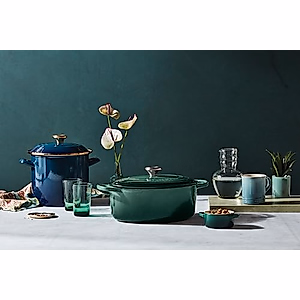 Le Creuset Enameled Cast Iron Signature Oval Dutch Oven, 6.75 qt., Artichaut