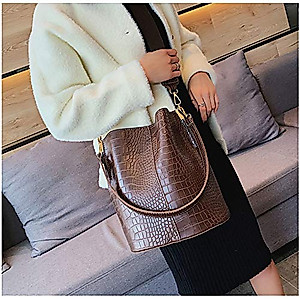 Women Hobo Shoulder Bag, Crocodile Pattern Handbags Large Capacity Crossbody Bag, Coffee